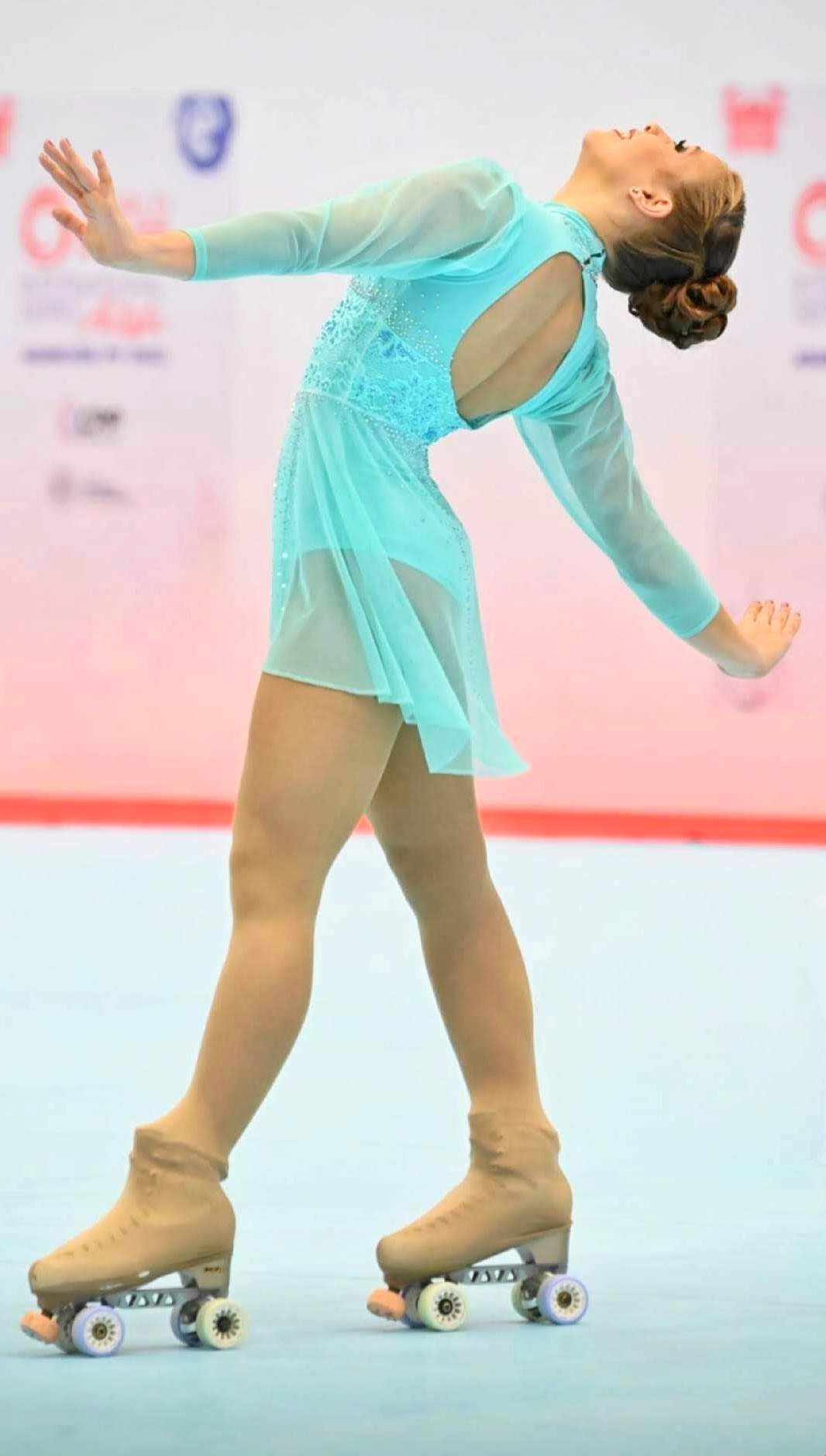 Patinadora beneficiada por bolsa do Governo de SP compete em Campeonato ...